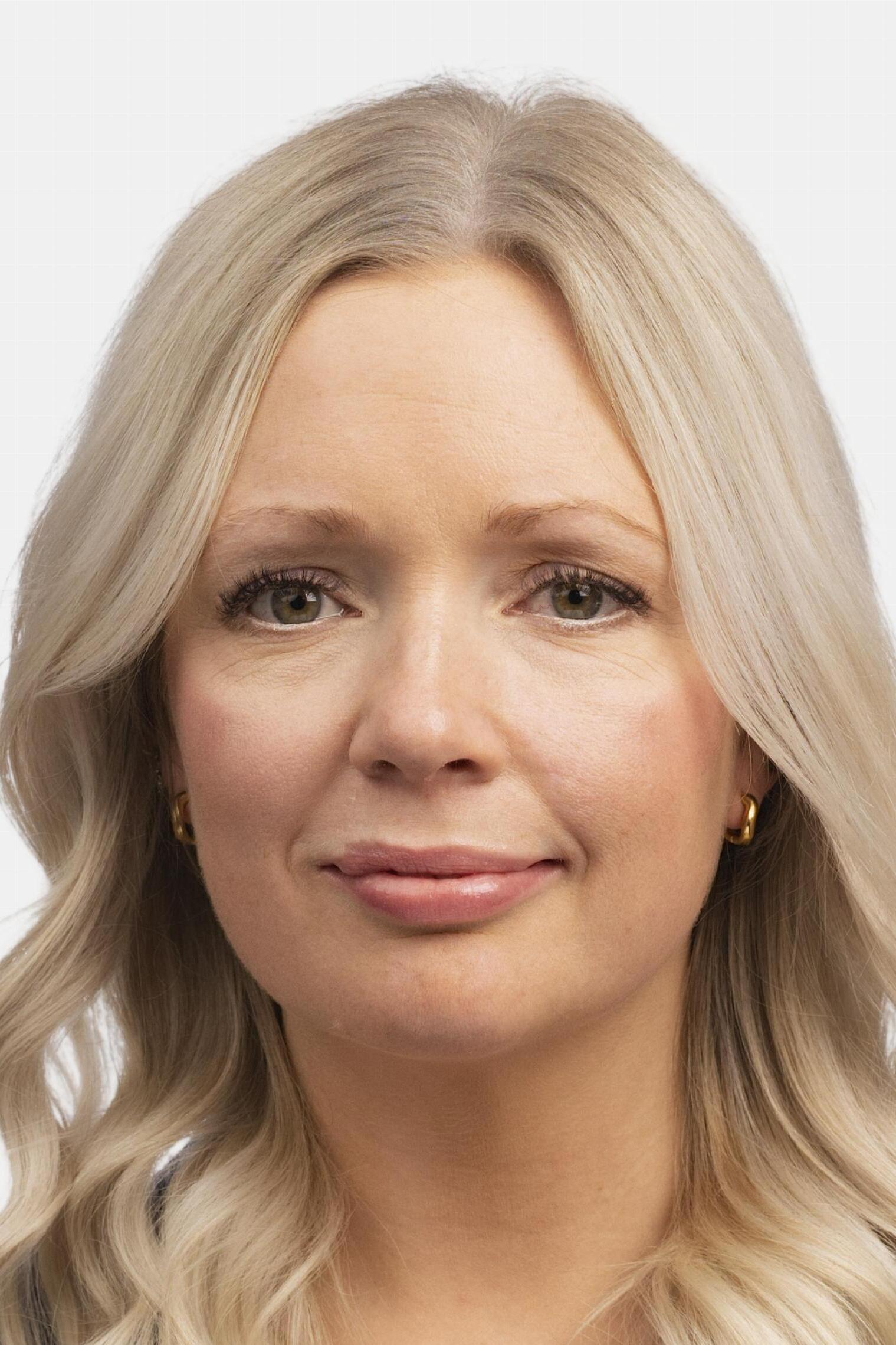 Sarah Cooke - Forvis Mazars - United Kingdom