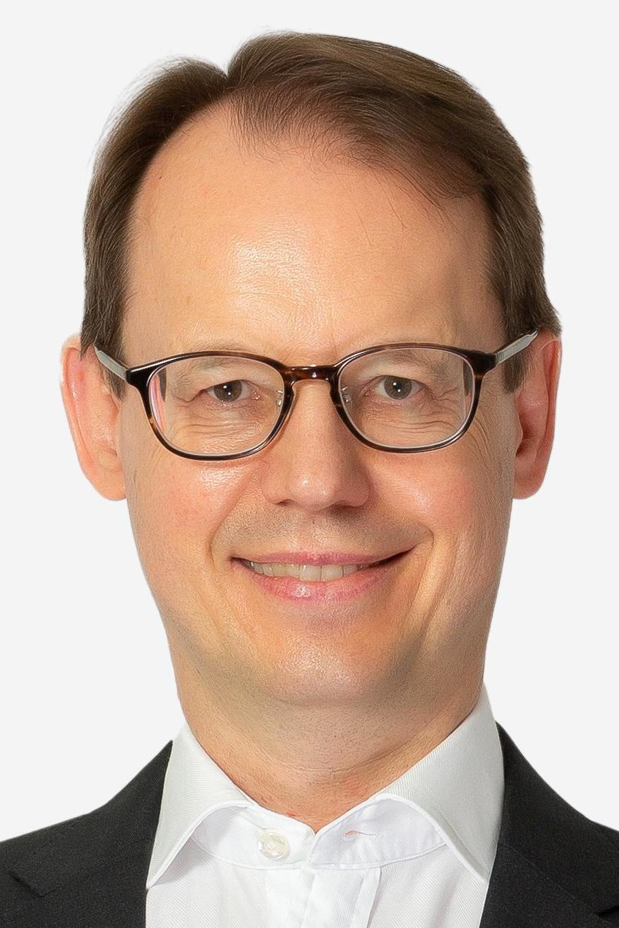 Jonathan Stuart-Smith - Forvis Mazars - Thailand